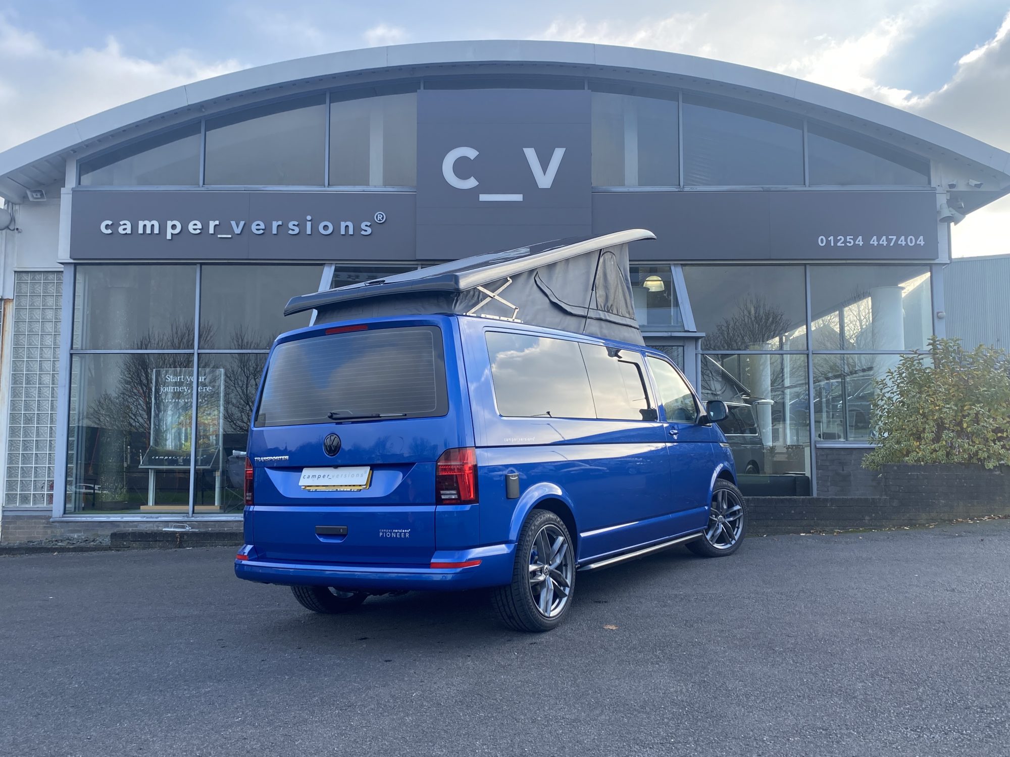 2024 VW T6.1 LWB Ravenna Blue 11k Miles camper_versions